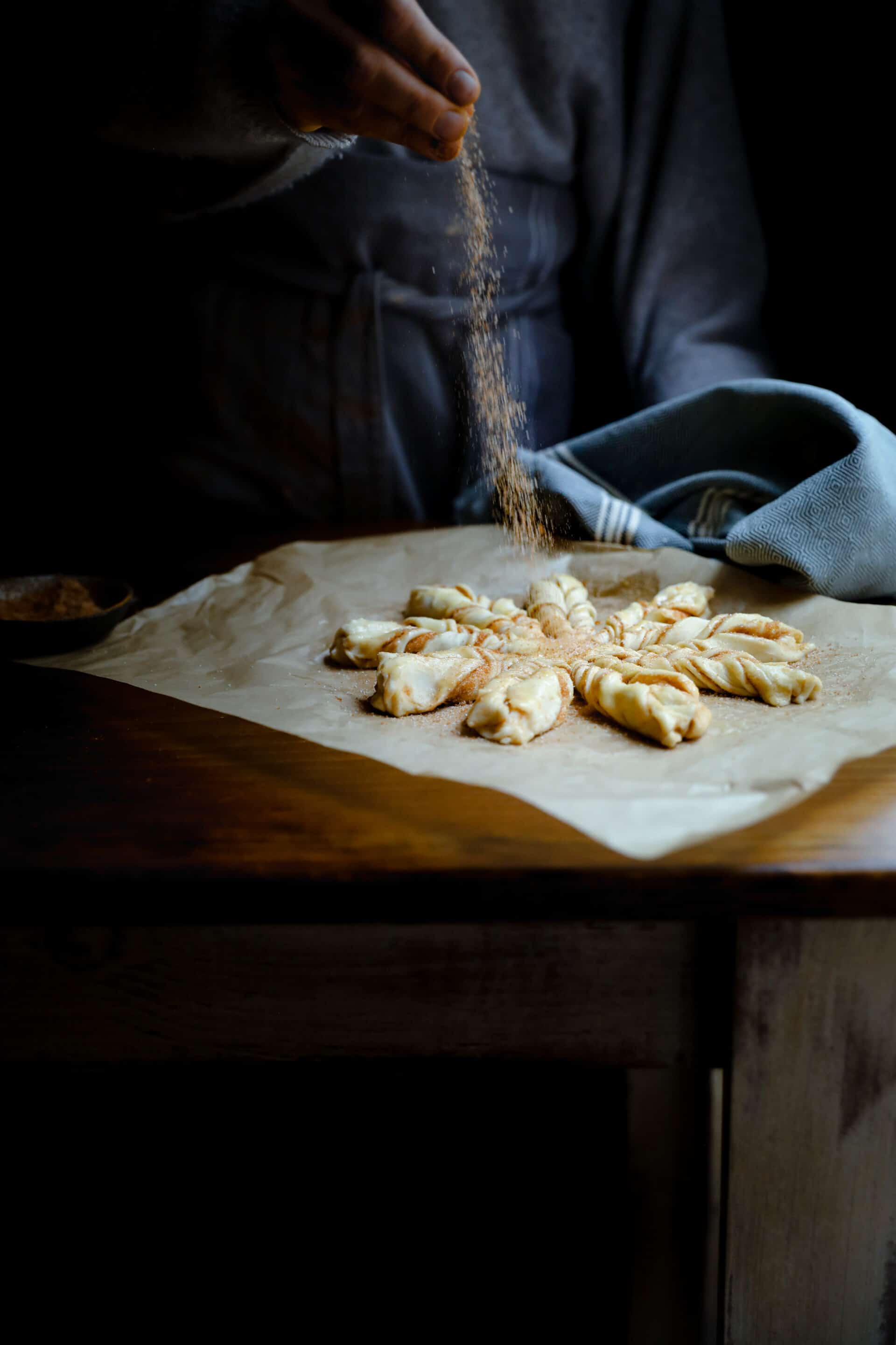Cinnamon Toast Puff Pastry Star - Kate-Cooks