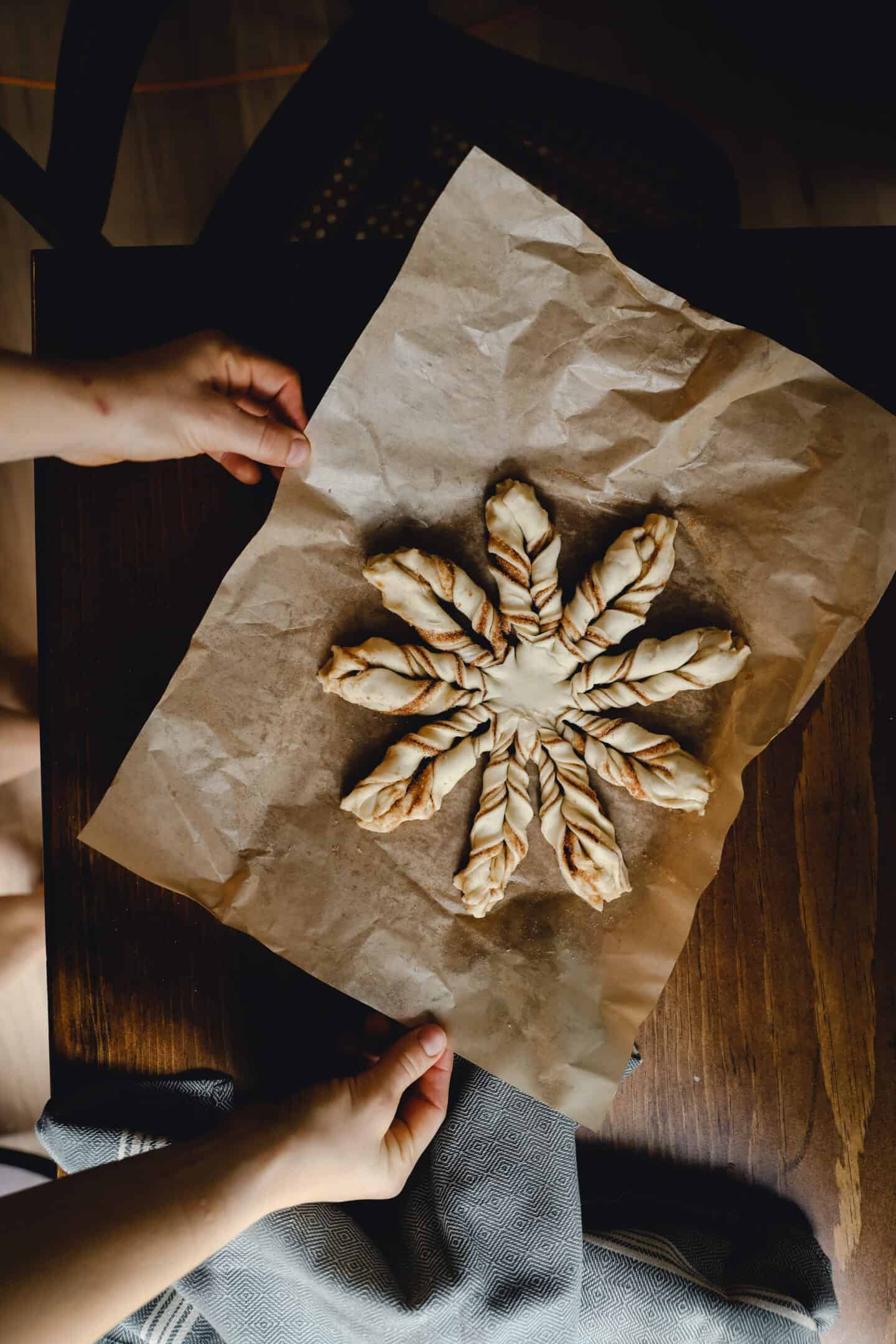 Cinnamon Toast Puff Pastry Star - Kate-Cooks